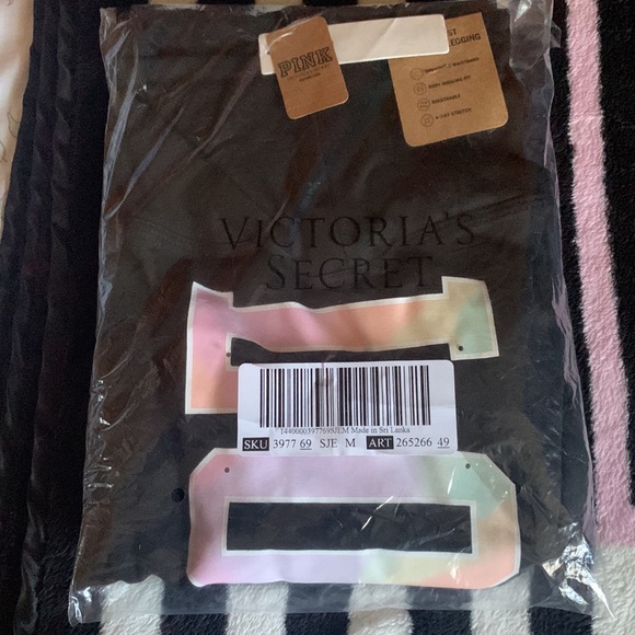 PINK Victoria's Secret | Pants & Jumpsuits | New Victorias Secret Pink ...